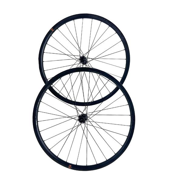Set Rines Deuter De Mtb En Carbono Boss Center Lock